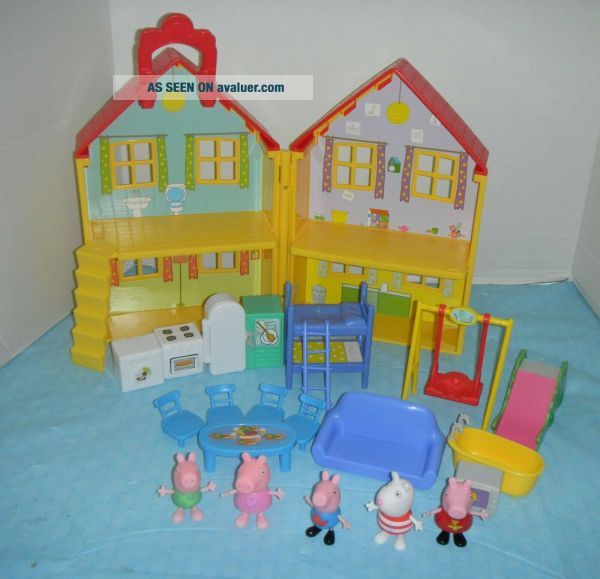 Peppa Pig Fold Up House With Figures And Furniture | #34046825