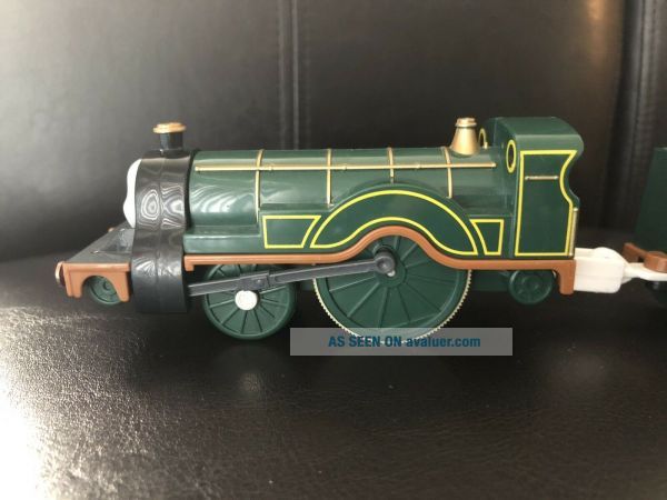 TOMY Thomas And Friends Trackmaster Motorized Train EMILY W/ Tender ...