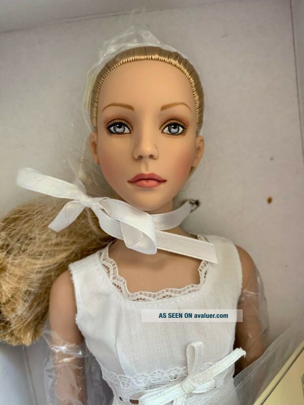 Tonner Euphemia BW Cinderella Series Doll Blonde With Outfit | #34191041
