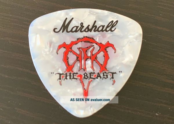 One Guitar Pick SLAYER KERRY KING SIGNATURE MARSHALL | #36043308