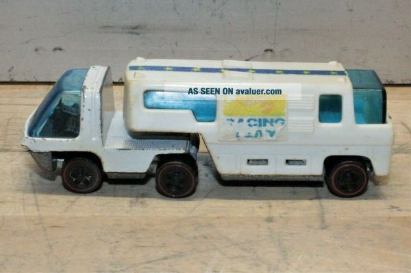 Vintage 1969 Hot Wheels The Heavyweights Redline Racing Team Truck And ...