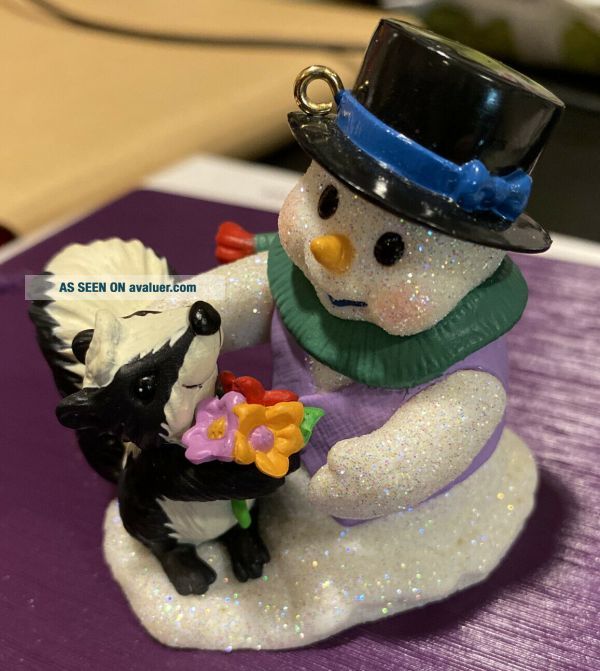 2006 Hallmark Snow Buddies Snowman & Skunk Christmas Tree Ornament ...