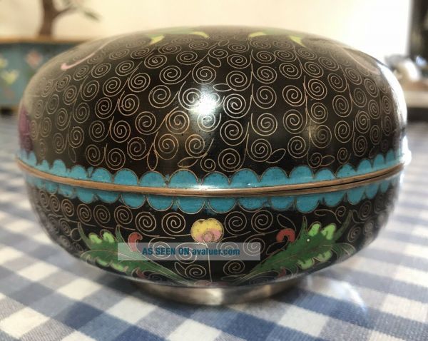 Antique Chinese Cloisonne Round Covered Box | #48749975