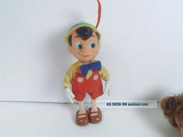 VINTAGE 1970 ' S HONG KONG 8 " PINOCCHIO JOINTED DOLL W/FEATHER On HAT ...