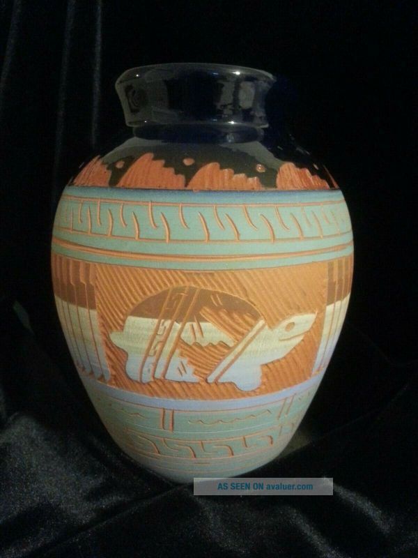 Signed " BL Dine ' " NAVAJO NATIVE AMERICAN INDIAN CARVED POTTERY VASE ...