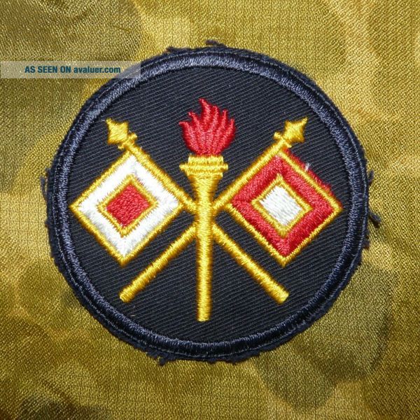 WW2 US Army Signal Corps Embroidered On Twill Sleeve Patch | #50225702