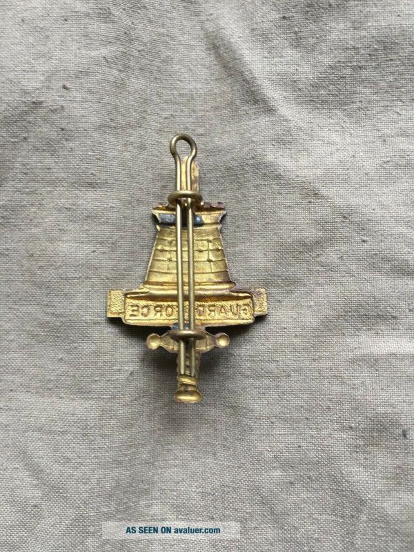 Rhodesian Rhodesia Guard Force Cap Badge - UDI Rhodesian Bush War ...