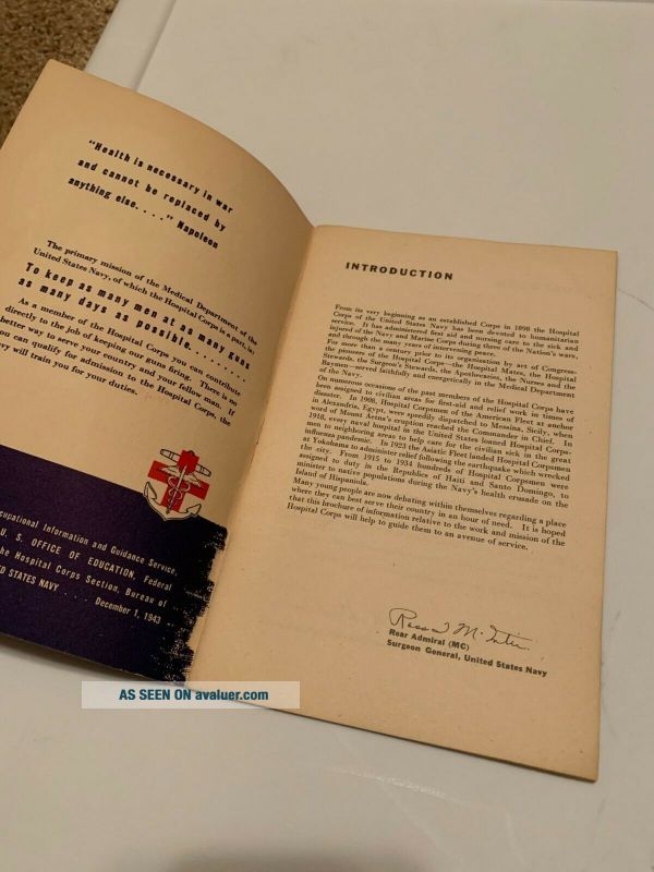 VINTAGE 1943 United States Navy HOSPITAL CORPSMAN Book Pamphlet ...