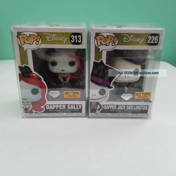 Funko Pop Dapper Jack Skellington Sally Diamond, Hot Topic With ...