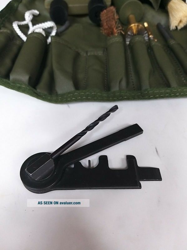 British Army Military Surplus SA80 Rifle Cleaning / Maintenance Kit ...