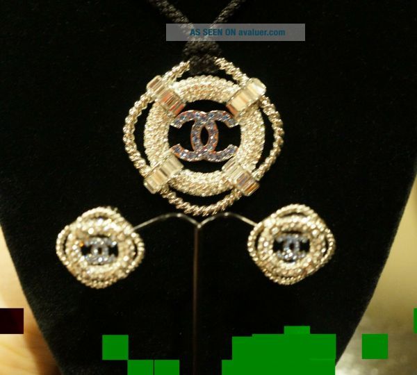 Rare Chanel Vintage CC Logos Pendant Chain Necklace And Earrings ...