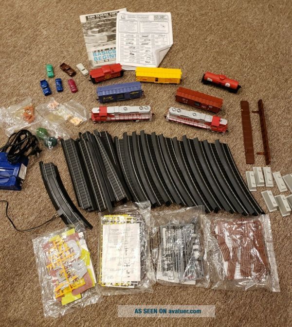 Life - Like Diesel Thunder Santa Fe HO Scale Electronic Train Set ...