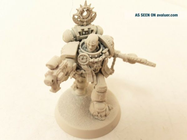 Warhammer 40K Space Marines Deathwatch Ultramarine Chaplain Ortan ...