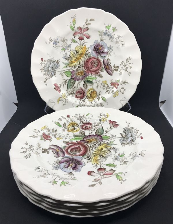 6 Vintage Sheraton Johnson Brothers Dinner Plates | #62853421