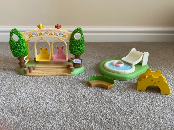 Sylvanian Families Playground Swing Set And Sand Pit/paddling Pool ...