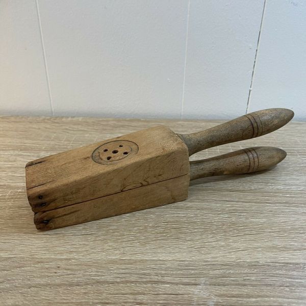 Antique Vintage Wood Lime Lemon Citrus Press Squeezer Juicer | #63196944