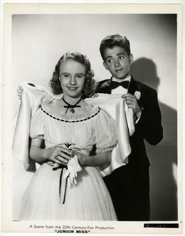 Junior Miss 1945 Photo - Peggy Ann Garner Scott Beckett | #63980451
