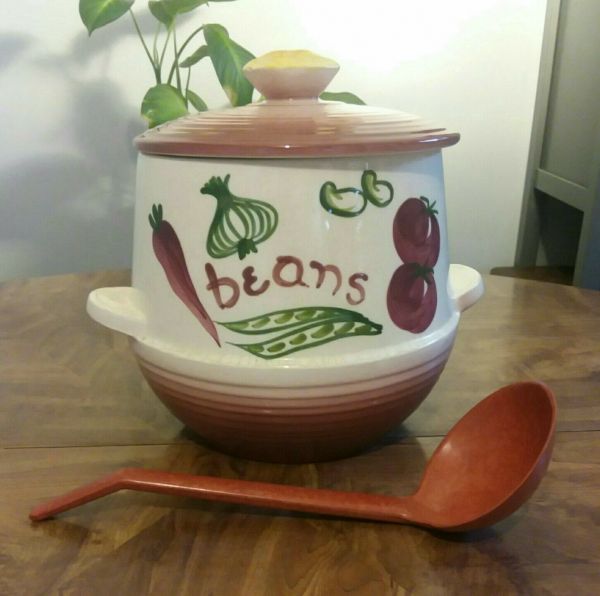 Vintage USA Pottery Bean/ Soup Pot With Flintwood Ladle PRISTINE ...