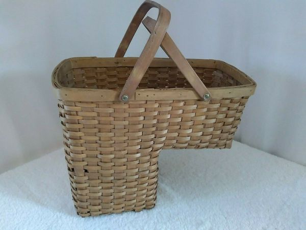 Vintage Wicker Stairs Step Basket Organizer Large W/ Sturdy Handle ...