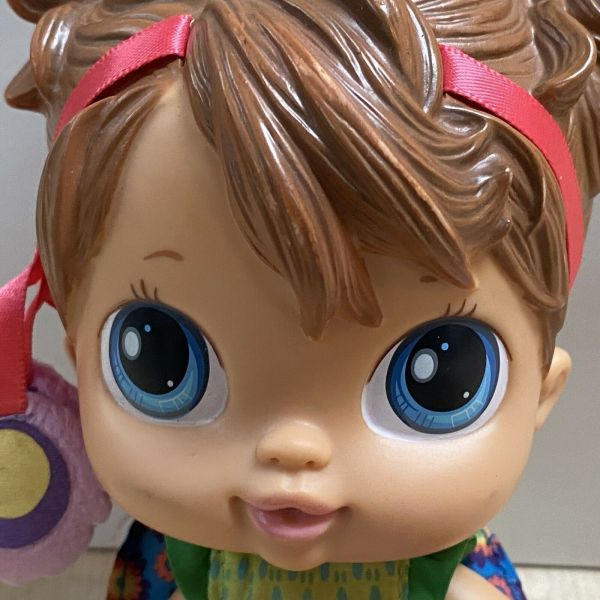Baby Alive Crib Life Doll MAKAYLA SONG Retired 2010 Blue Eyes Brown ...